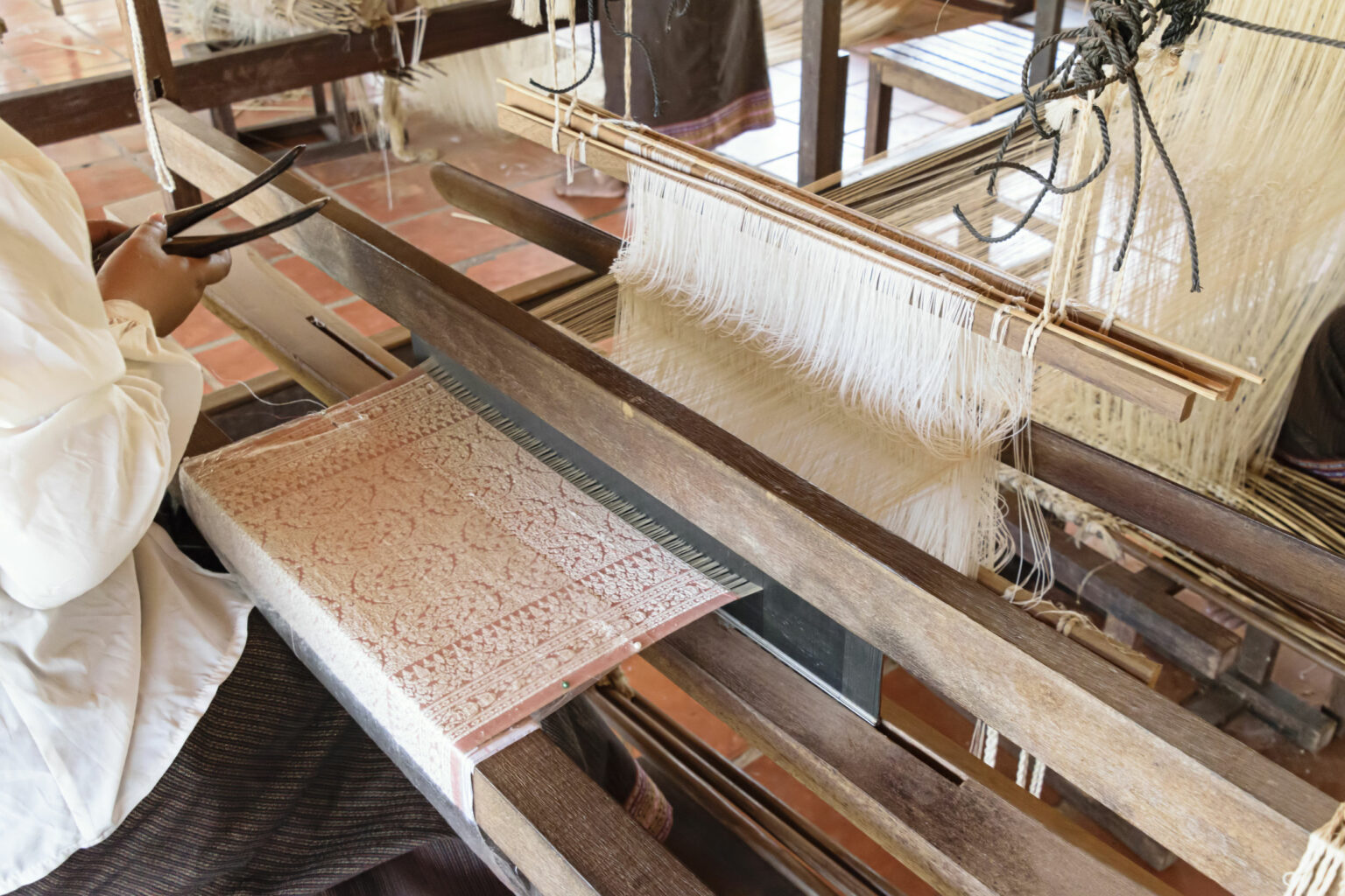 Cambodia subsidises garment, textile and tourism sectors - HRM Asia