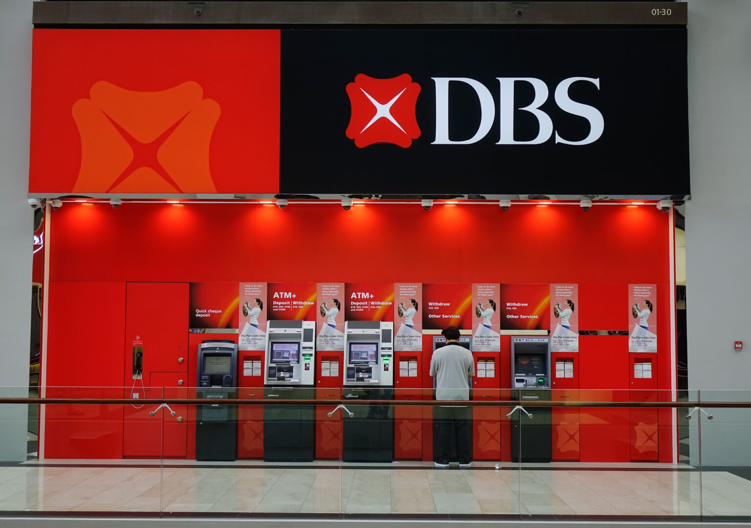 DBS to cut 4,000 contract and temporary roles as AI adoption grows - HRM Asia